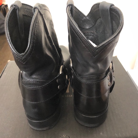 Frye | Shoes | Frye Billy Chain Short Boot | Poshmark